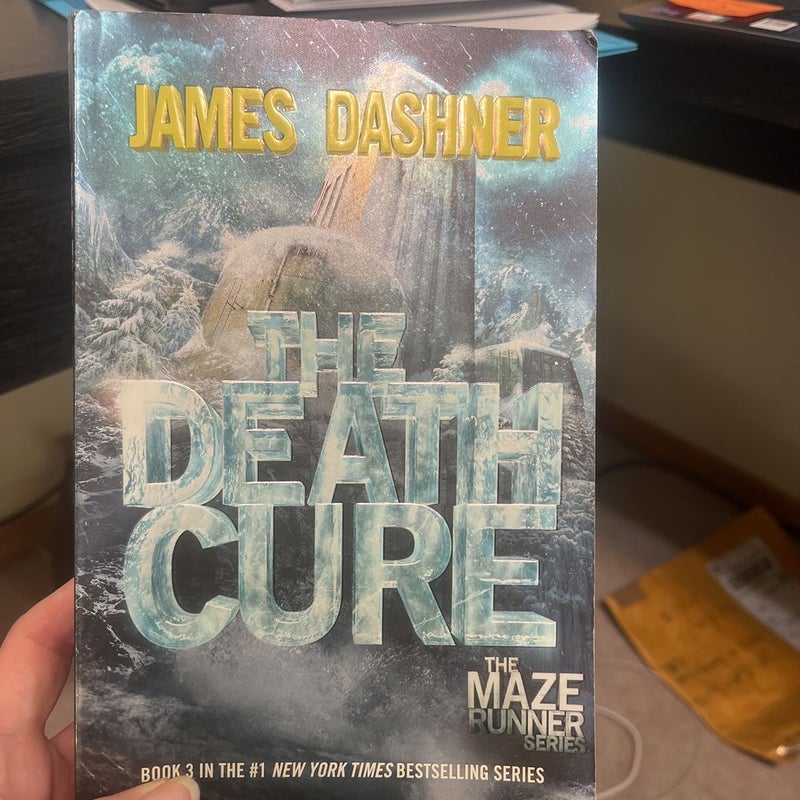 The Death Cure Book Cover