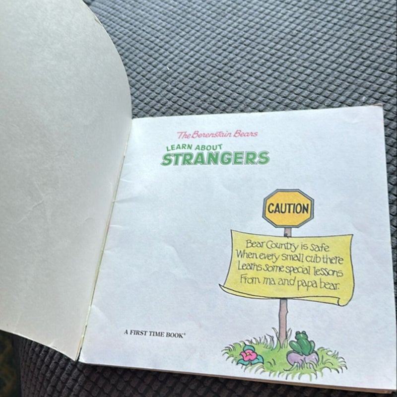 The Berenstain Bears Learn about Strangers by Stan Berenstain, Jan ...