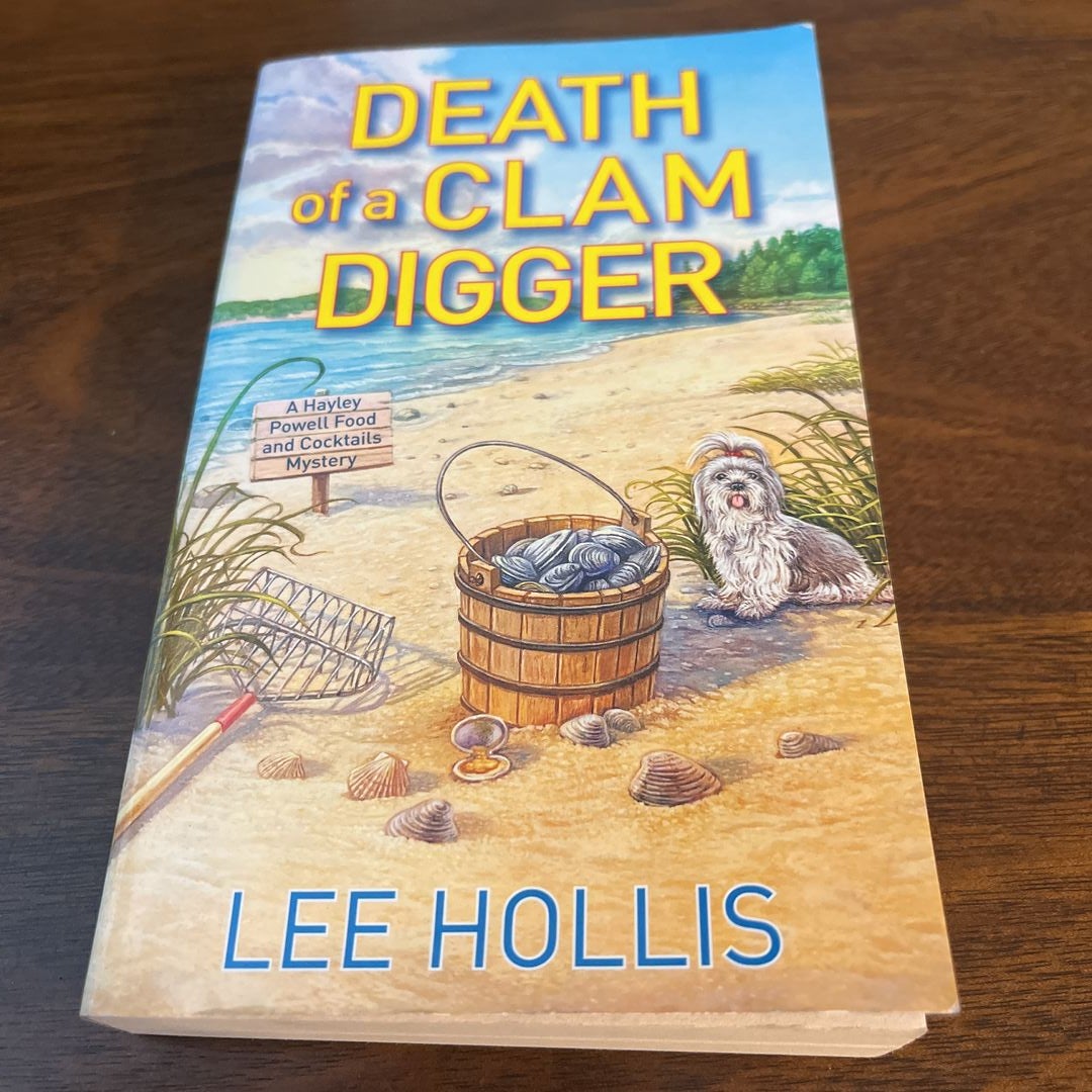 Death of a Clam Digger by Lee Hollis