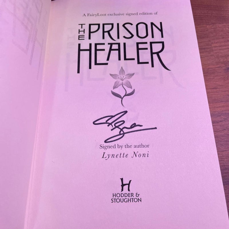 The Prison Healer by Lynette Noni, Hardcover | Pangobooks