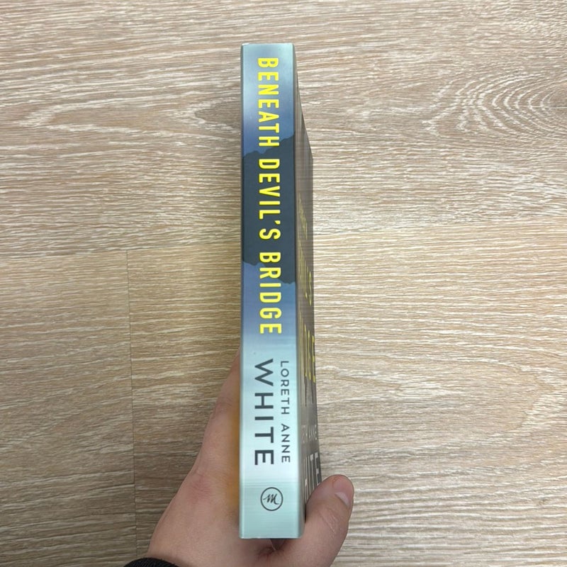 Beneath Devil's Bridge by Loreth Anne White, Paperback | Pangobooks