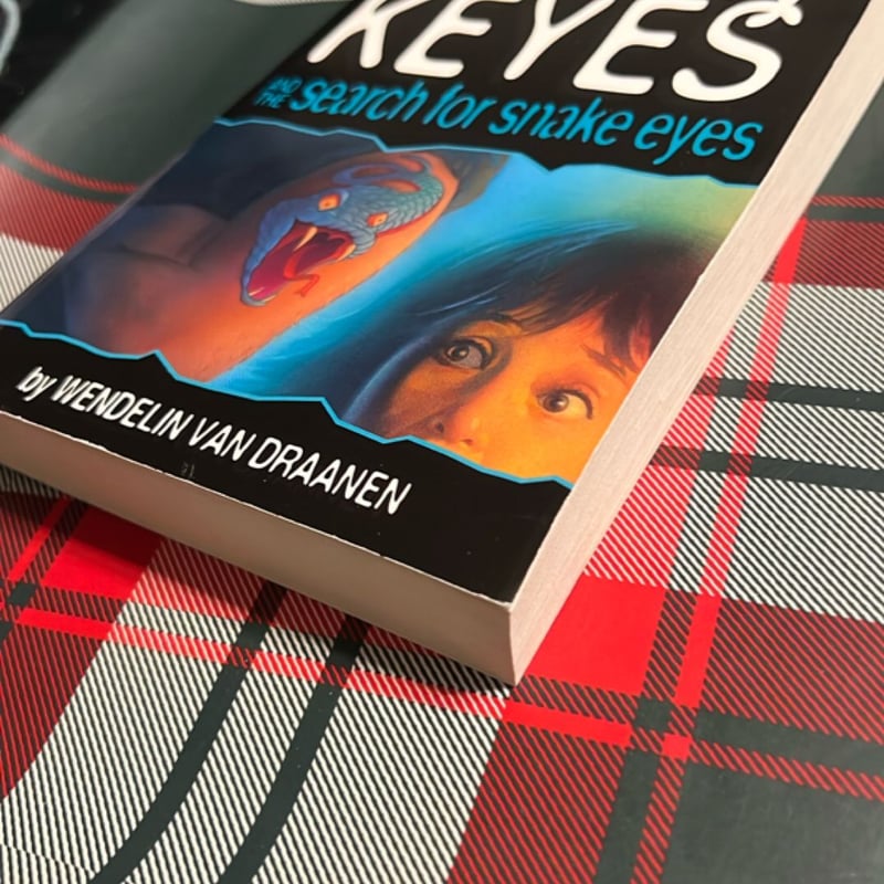 Sammy Keyes and the Search for Snake Eyes by Wendelin Van Draanen