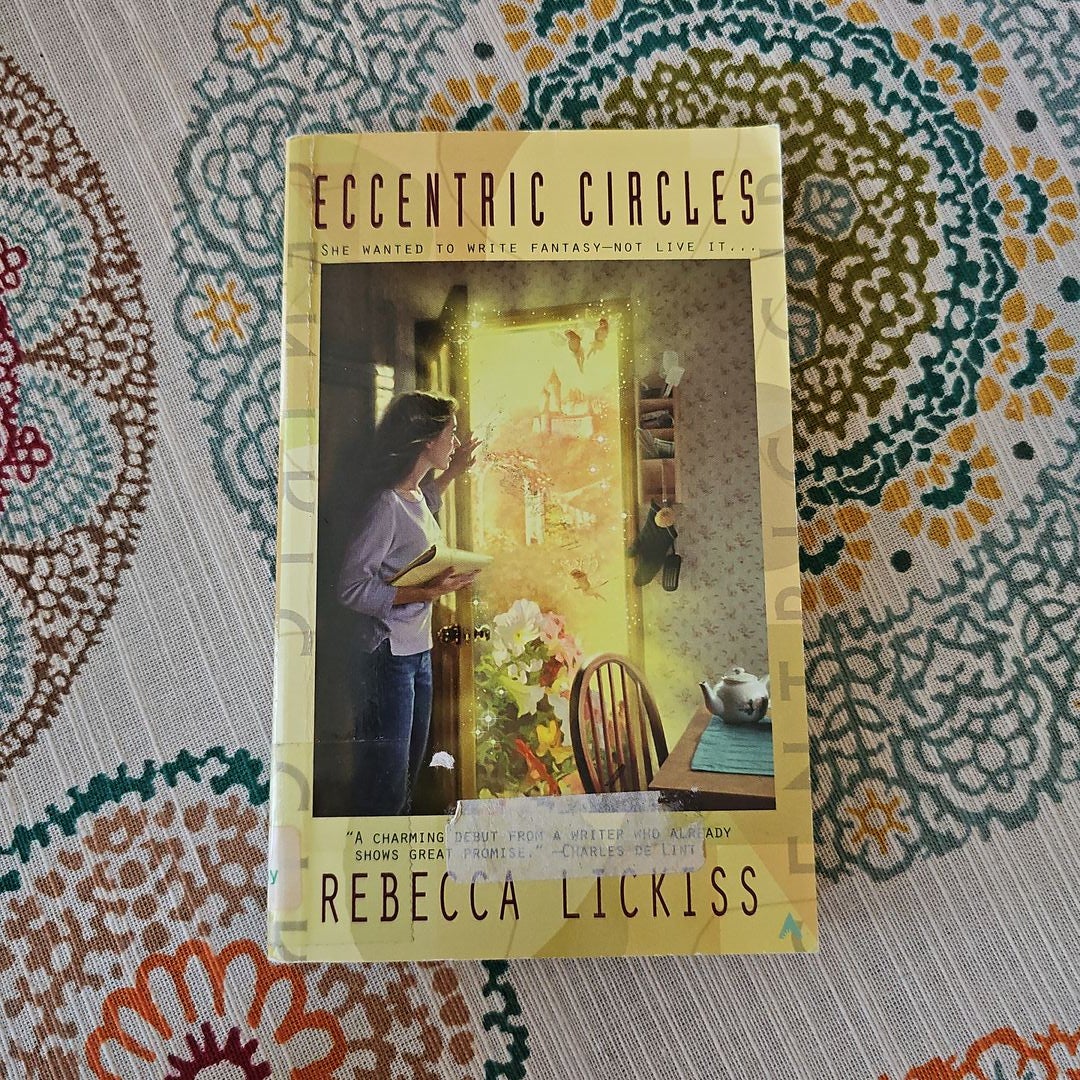 Eccentric Circles by Rebecca Lickiss, Paperback | Pangobooks