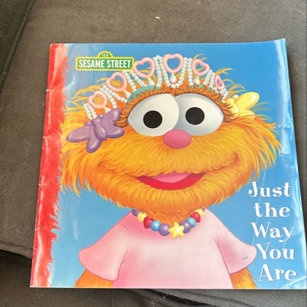 Elmo Visits the Dentist by P. J. Shaw