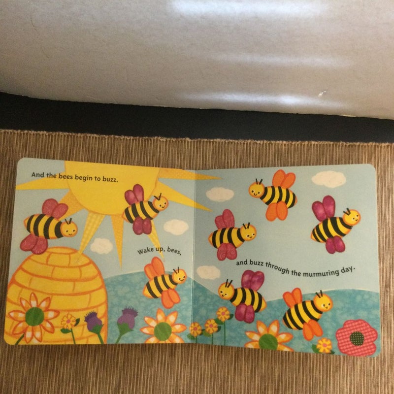 A Child's Good Morning Book by Margaret Wise Brown, Hardcover | Pango Books