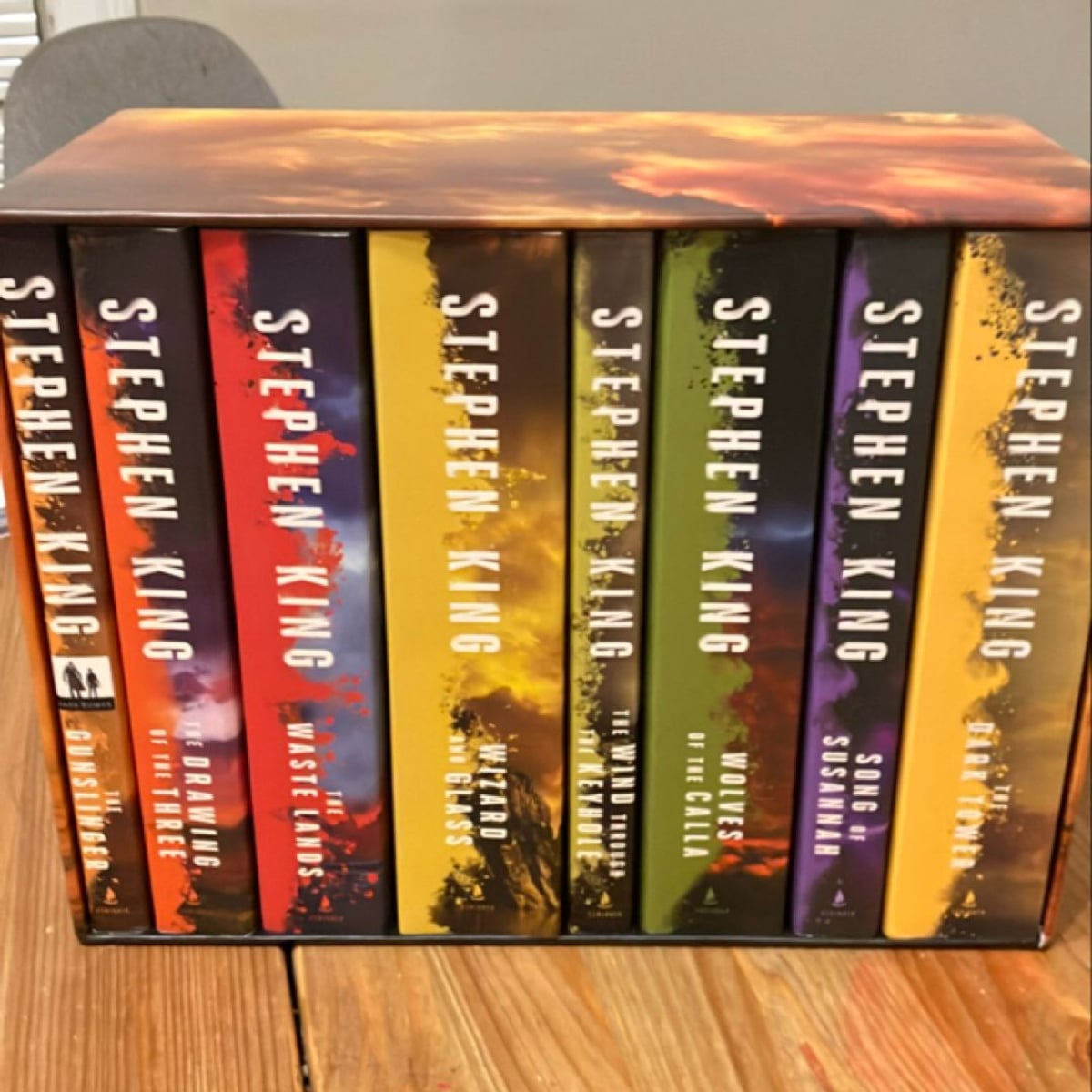 The Dark Tower 8-Book Boxed Set by Stephen King