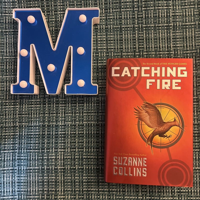 The Hunger Games Catching Fire Book Cover