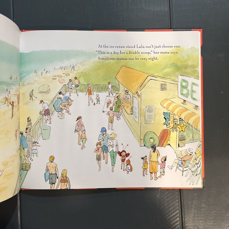 Ladybug Girl at the Beach by Jacky Davis, Hardcover | Pangobooks