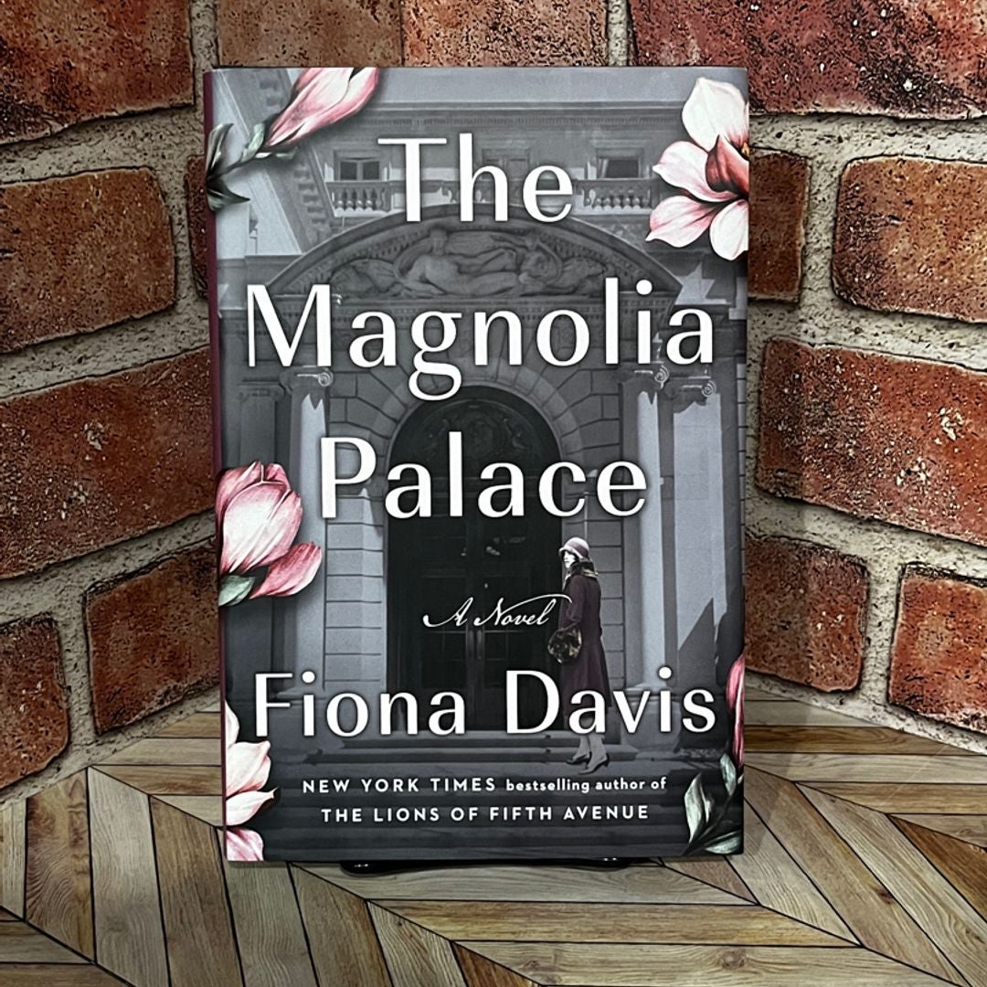 The Magnolia Palace by Fiona Davis, Hardcover | Pangobooks