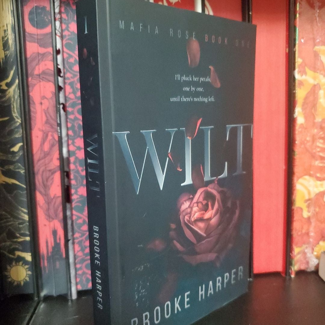 Wilt by Brooke Harper, Paperback | Pangobooks