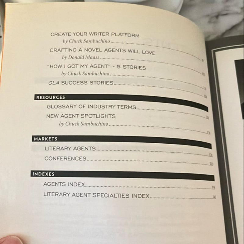 2014 Guide to Literary Agents by Chuck Sambuchino