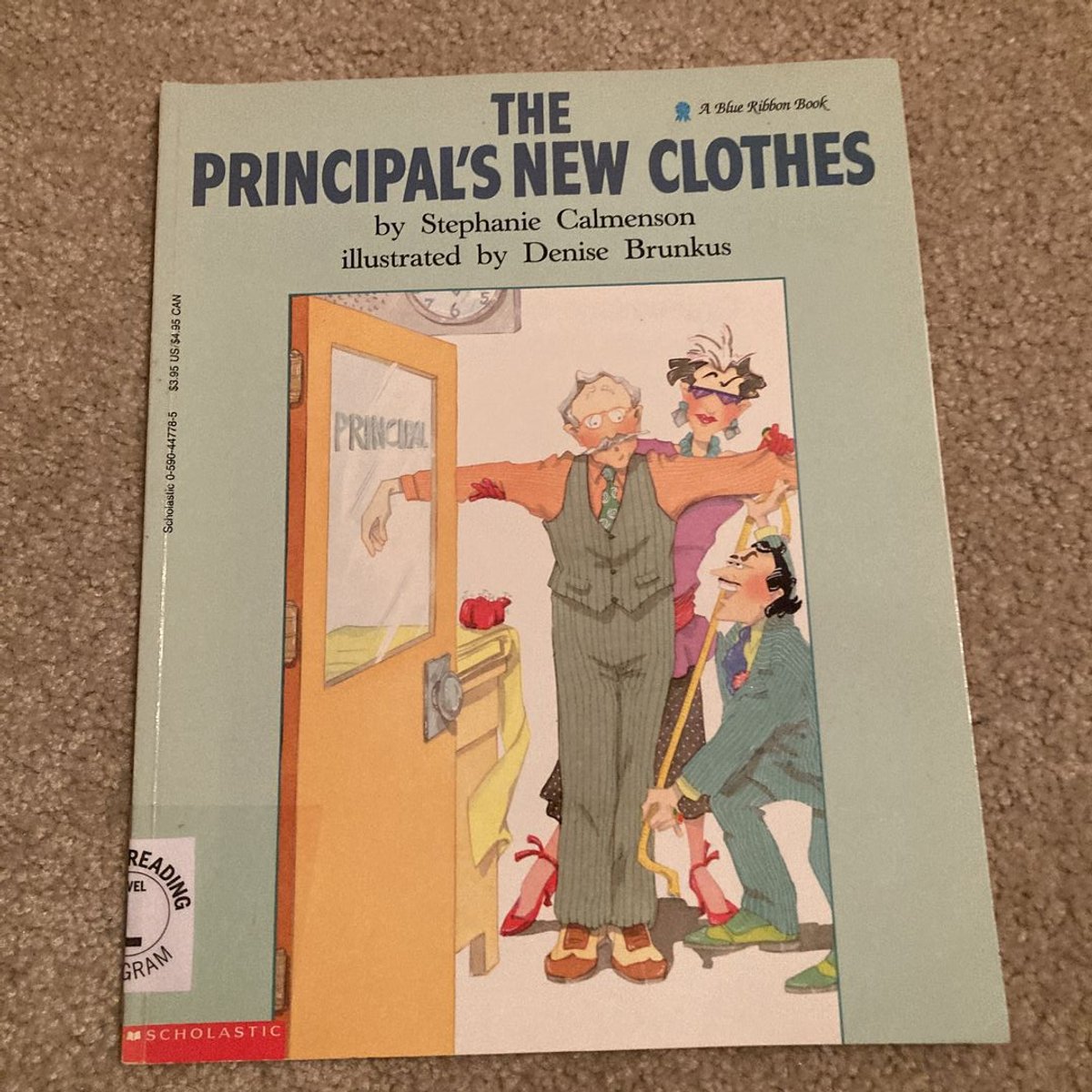 The Principal's New Clothes by Stephanie Calmenson, Hans Christian Anderson