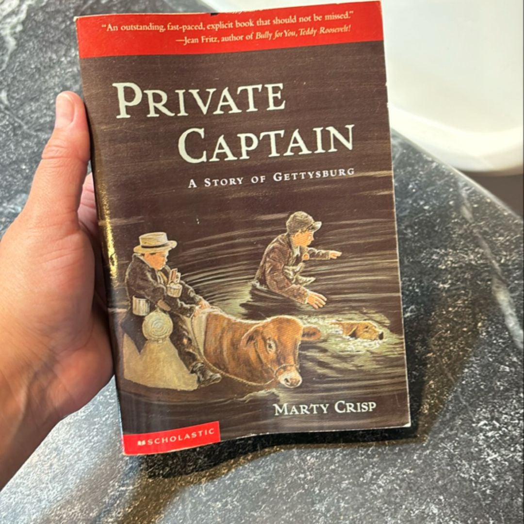 Private Captain by Marty Crisp, Paperback | Pangobooks