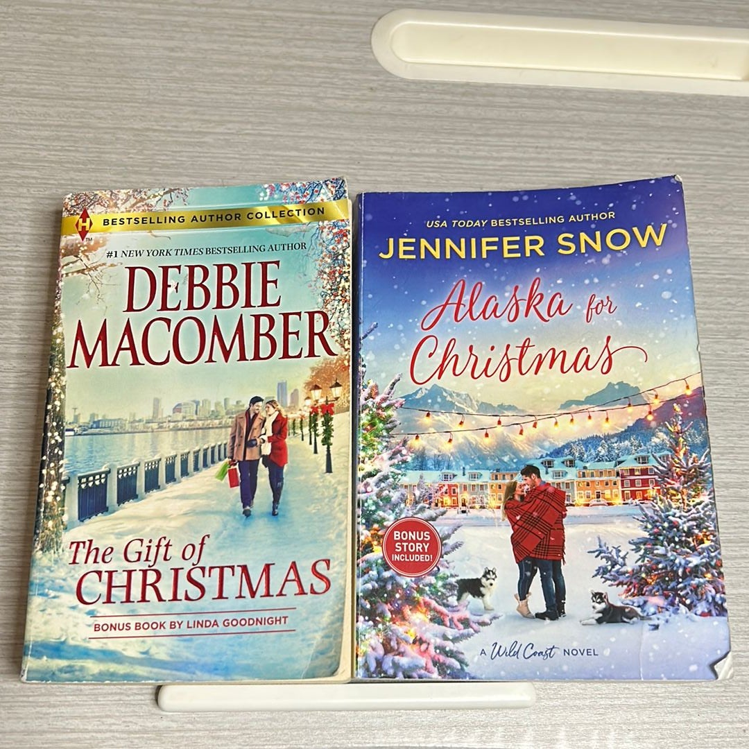 The Gift of Christmas by Debbie Macomber, Linda Goodnight