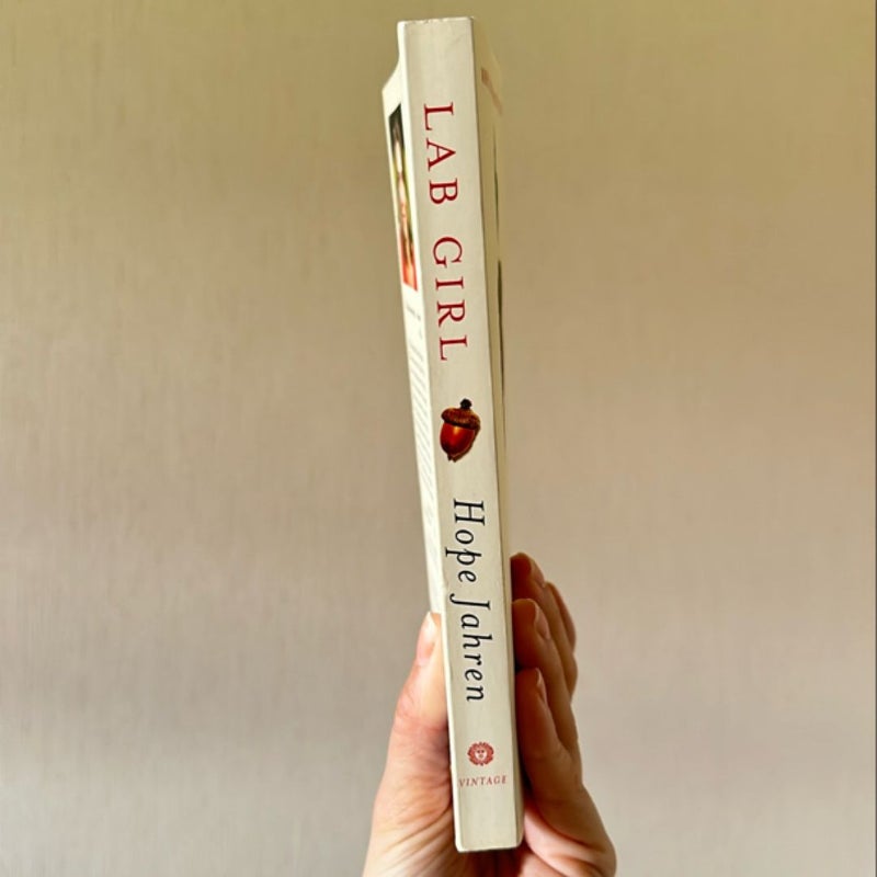 Lab Girl by Hope Jahren