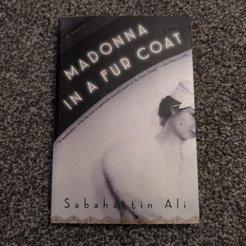 Madonna in a Fur Coat by Sabahattin Ali, Maureen Freely, Alexander Dawe