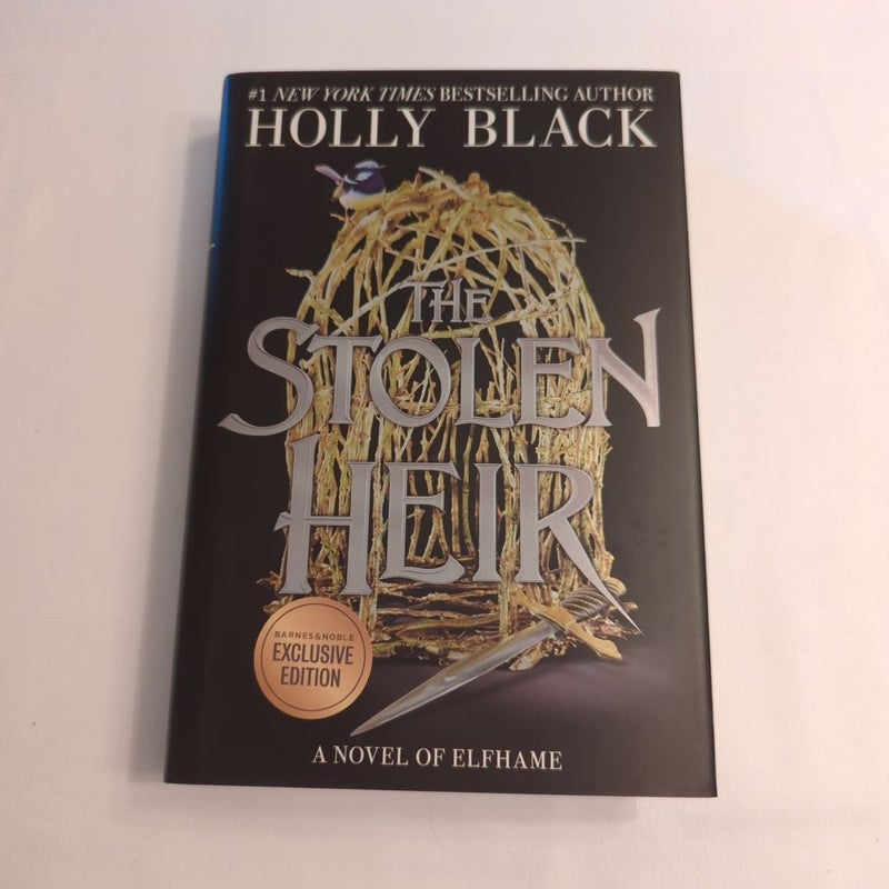 **B&N EXCLUSIVE** The Stolen Heir by Holly Black, Hardcover | Pangobooks