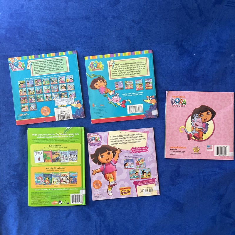 Dora Saves Mermaid Kingdom! by Valerie Walsh, Michael Teitelbaum