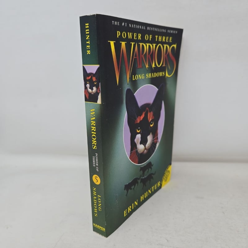 Warriors - Long Shadows by Erin Hunter, Paperback | Pangobooks