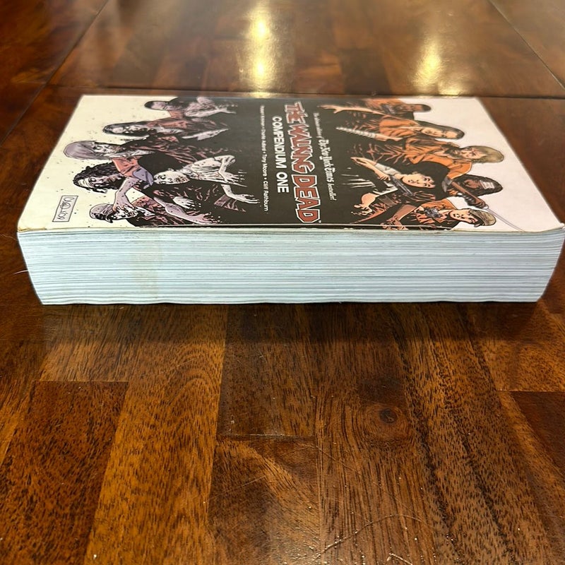 The Walking Dead Compendium by Robert Kirkman, Paperback | Pangobooks