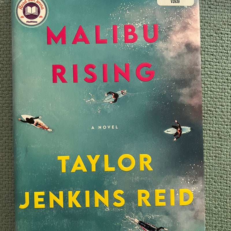 Malibu Rising by Taylor Jenkins Reid , Hardcover | Pangobooks