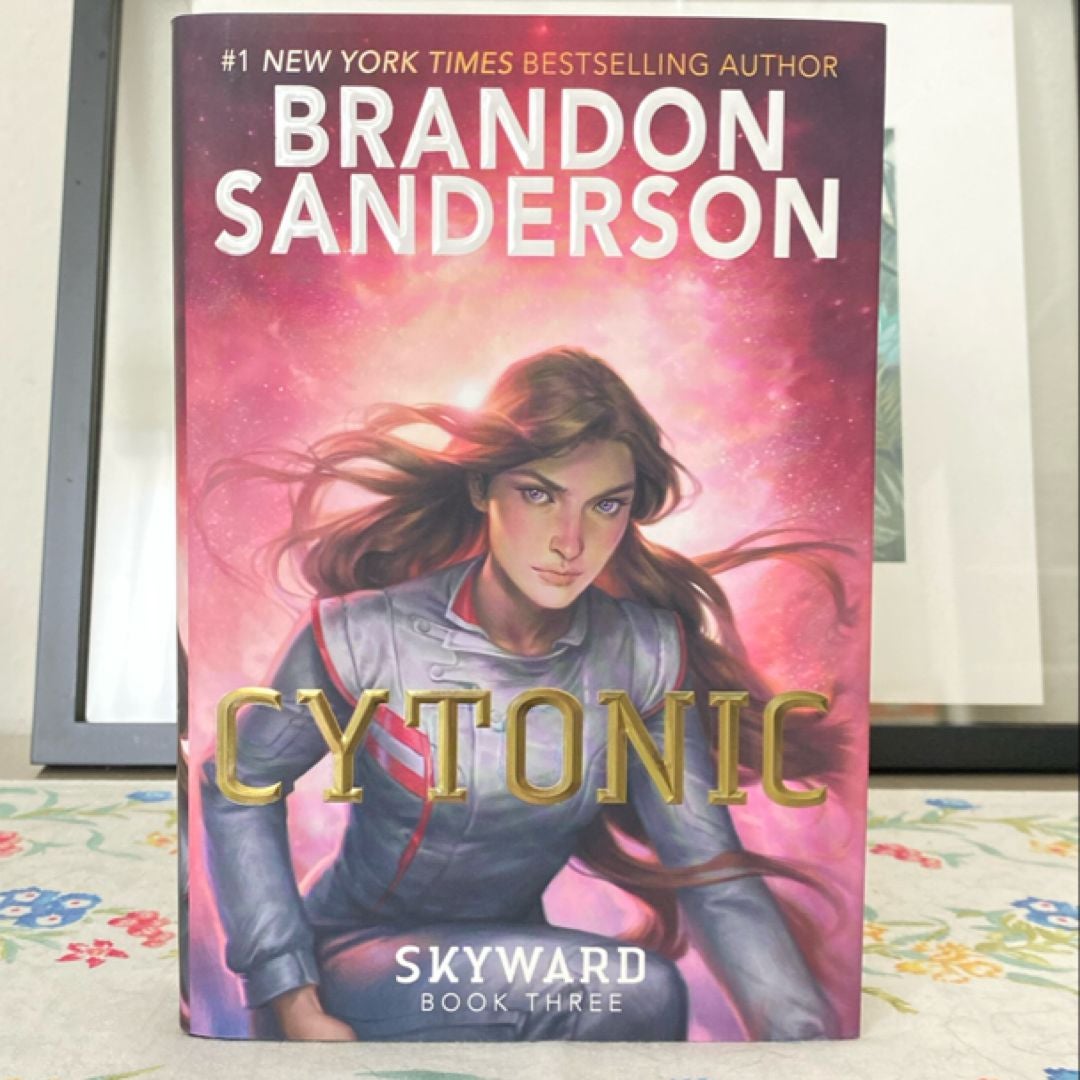 Cytonic by Brandon Sanderson, Hardcover | Pangobooks