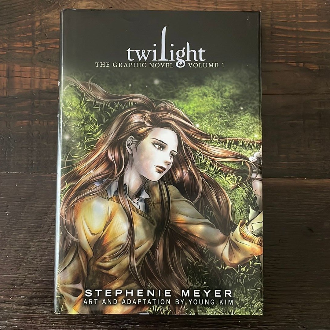 Twilight: the Graphic Novel, Vol. 1 by Stephenie Meyer, Hardcover ...