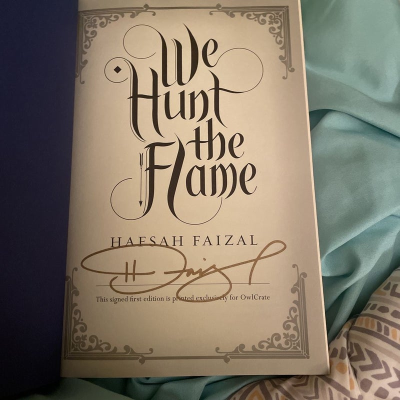 We Hunt the Flame by Hafsah Faizal, Hardcover | Pangobooks
