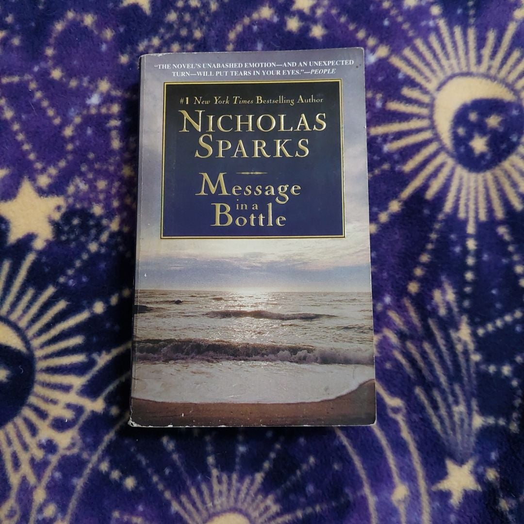 Message in a Bottle by Nicholas Sparks, Paperback | Pangobooks