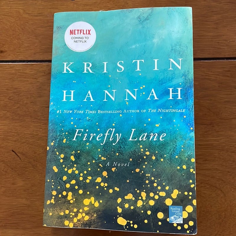 Firefly Lane by Kristin Hannah, Paperback | Pangobooks