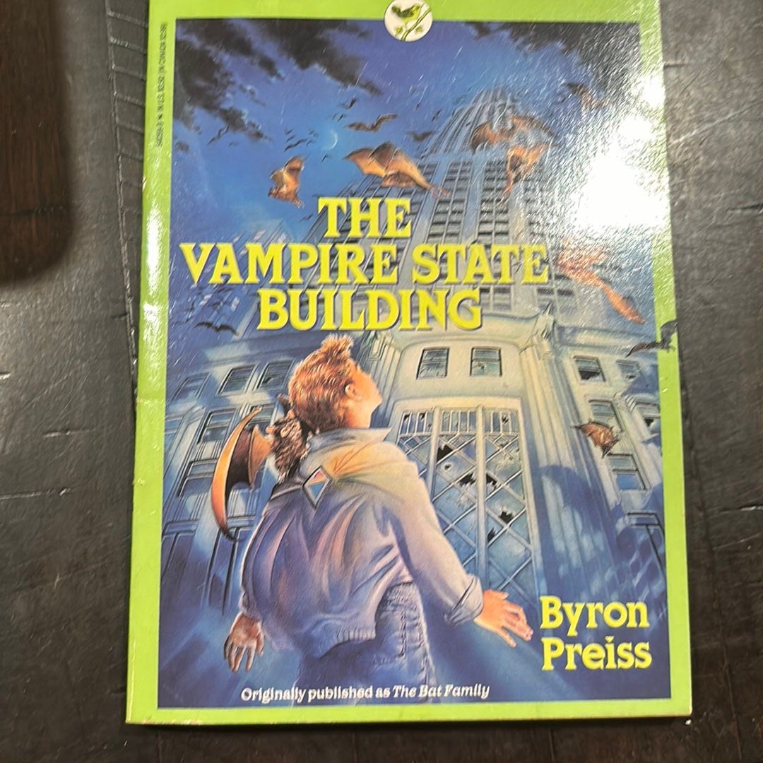 The Vampire State Building by Byron Preiss, Paperback | Pangobooks