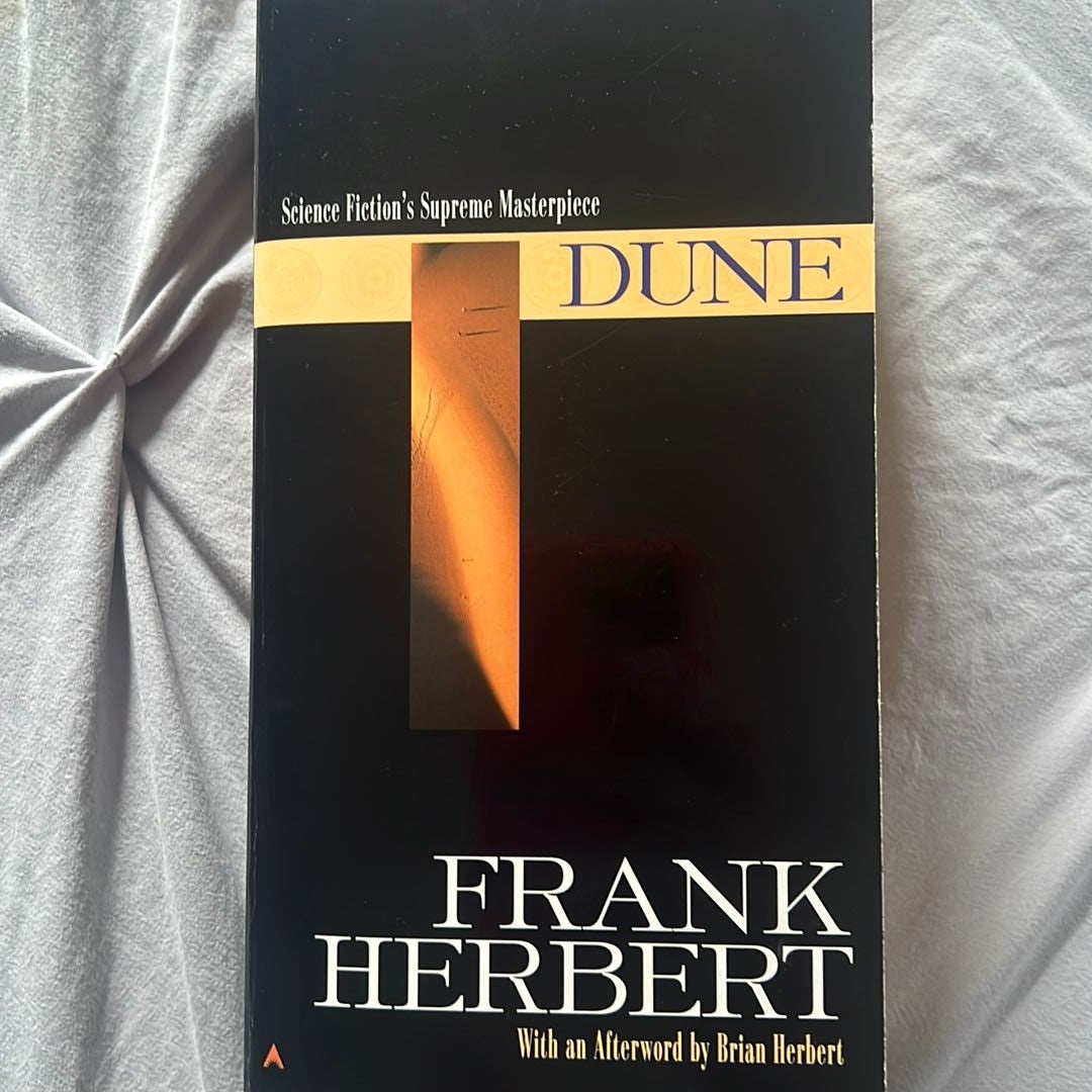 Dune by Frank Herbert, Paperback | Pangobooks