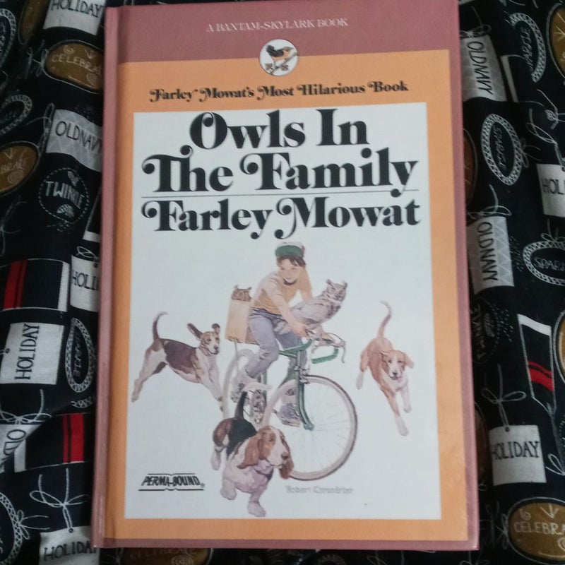 Owls in the Family by Farley Mowat, Hardcover | Pangobooks
