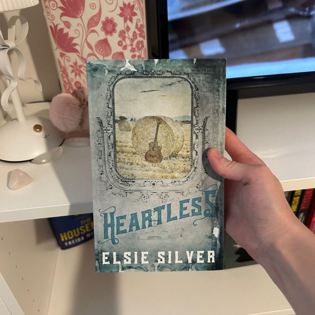 Heartless by Elsie Silver, Paperback | Pangobooks