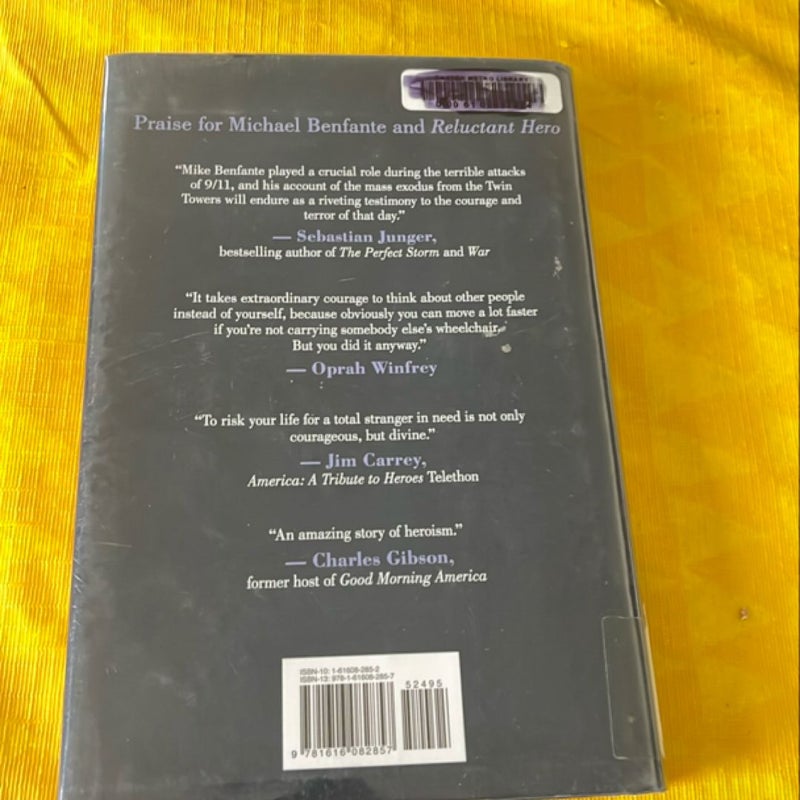 Reluctant Hero by Michael Benfante, Dave Hollander