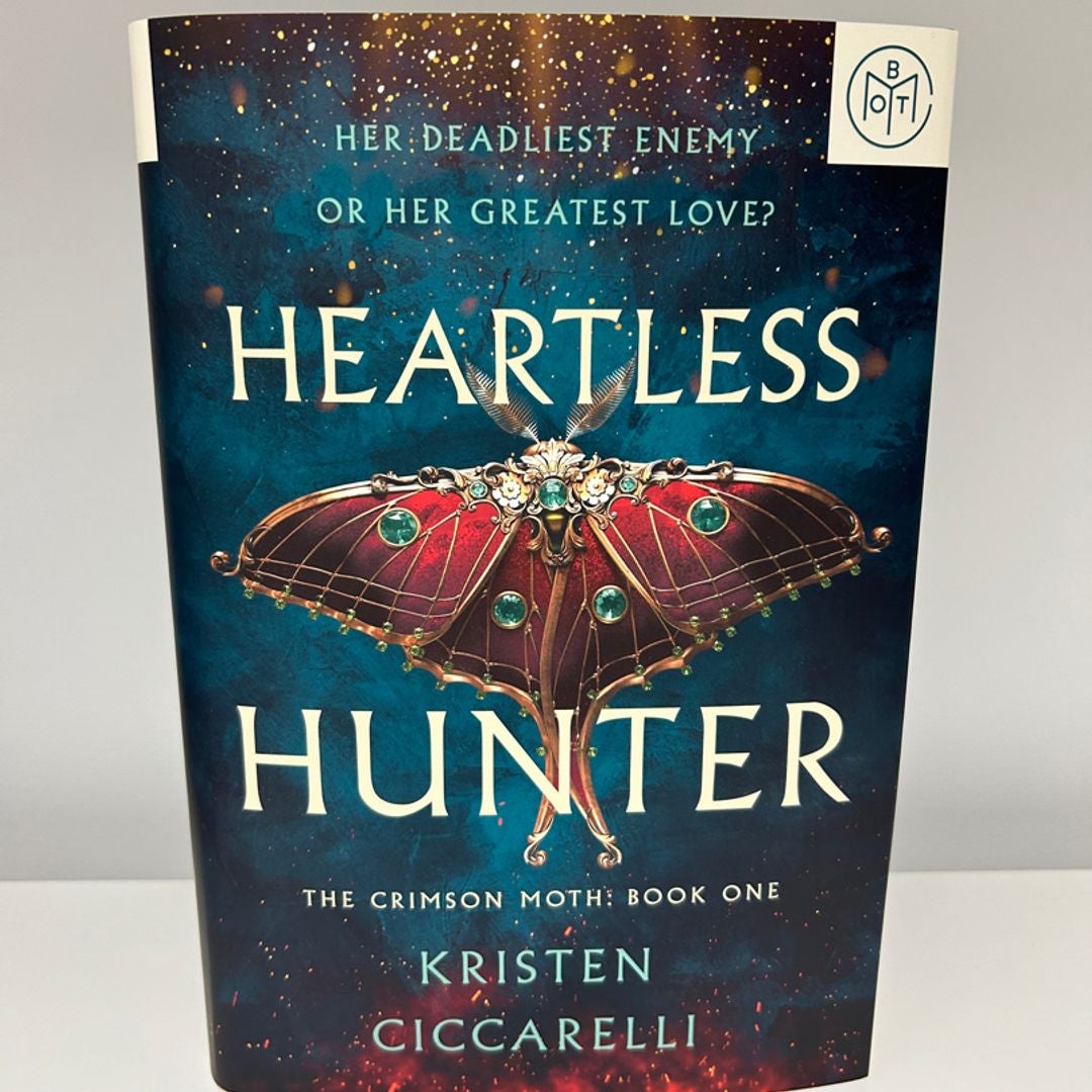 Heartless Hunter by Kristen Ciccarelli, Hardcover | Pangobooks