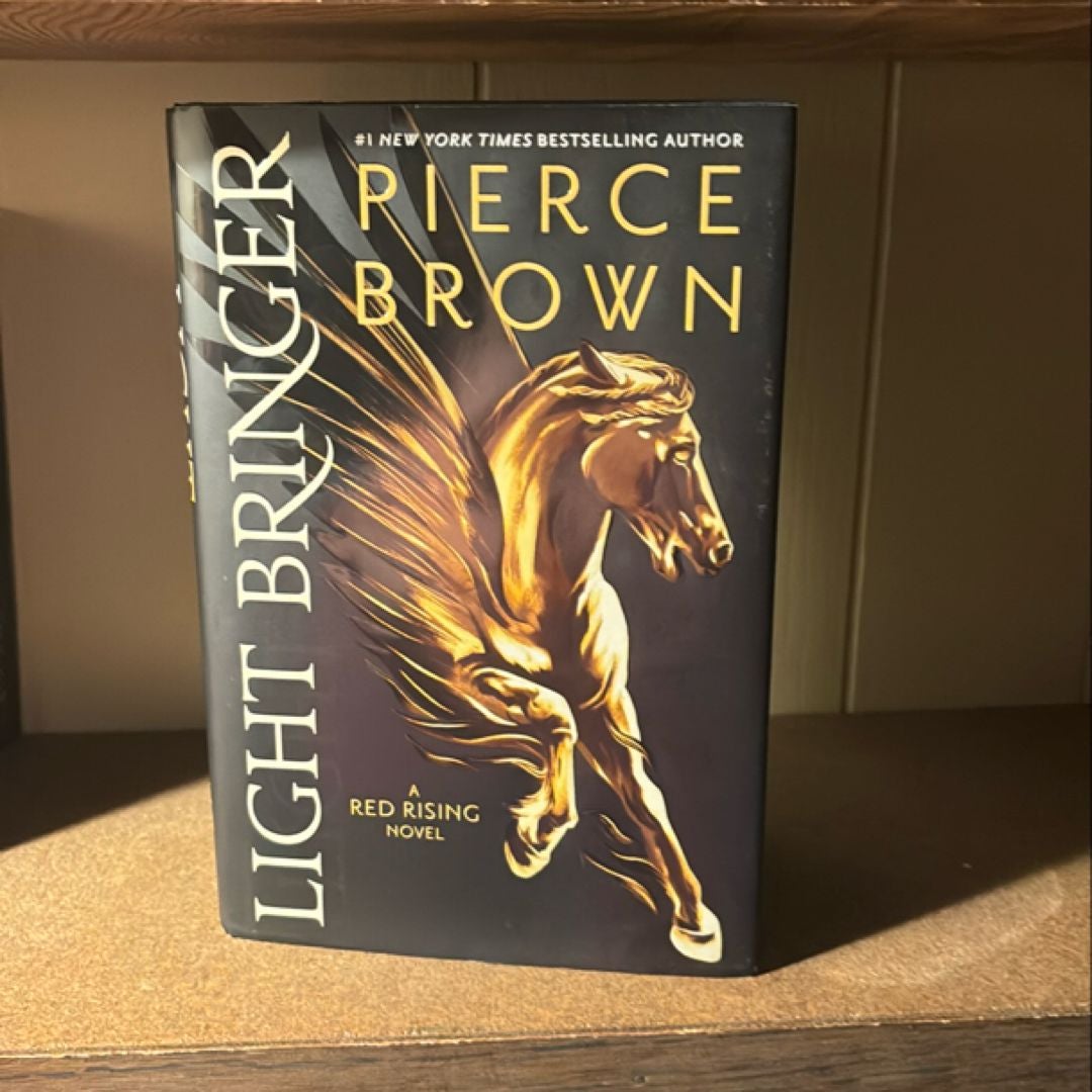 Light Bringer by Pierce Brown, Hardcover | Pangobooks