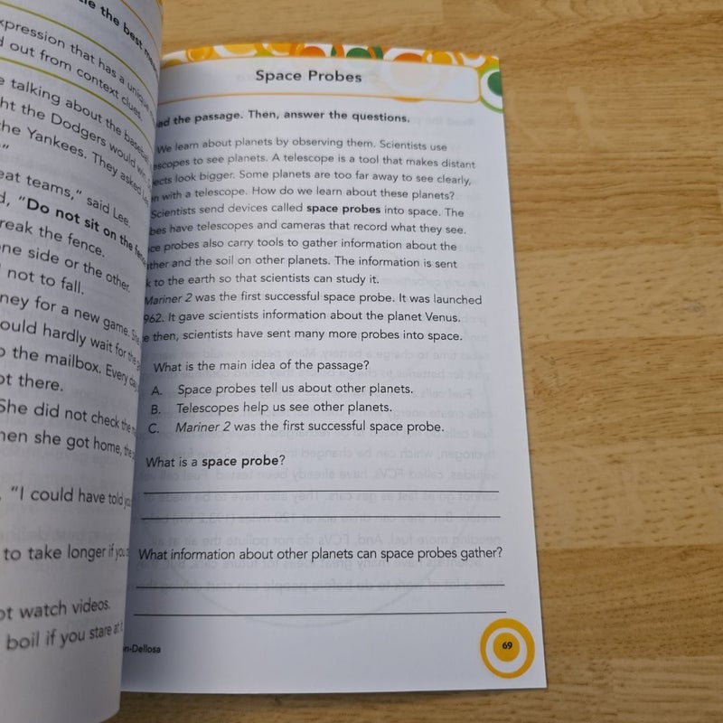 Reading Comprehension, Grade 4 by Carson-Dellosa Publishing Staff