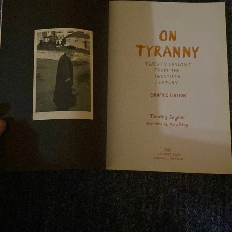 On Tyranny Graphic Edition by Timothy Snyder, Paperback | Pangobooks