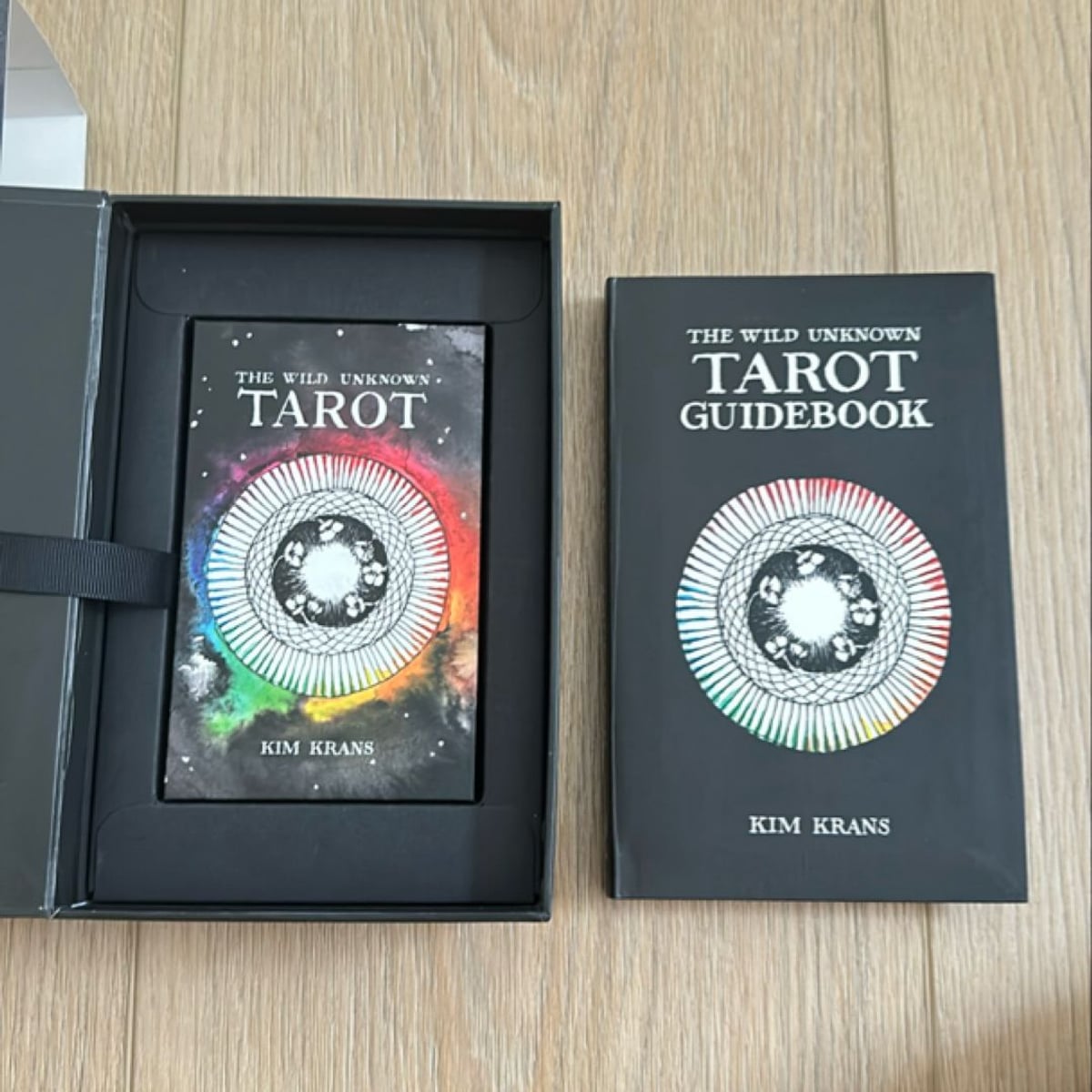 The Wild Unknown Tarot Deck and Guidebook (Official Keepsake Box Set ...