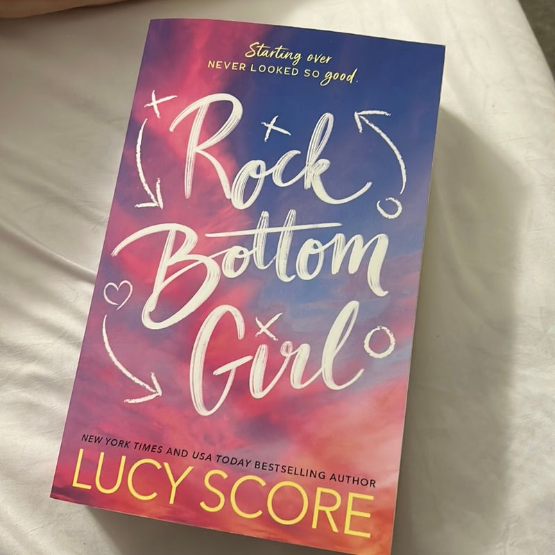 Rock Bottom Girl by Lucy Score, Paperback | Pangobooks