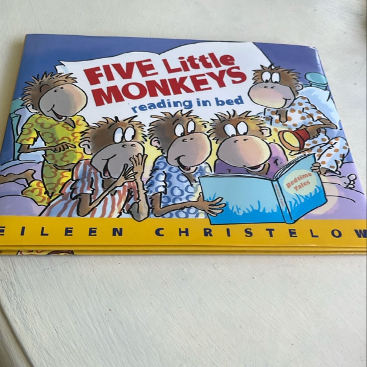 Five Little Monkeys Reading in Bed by Eileen Christelow
