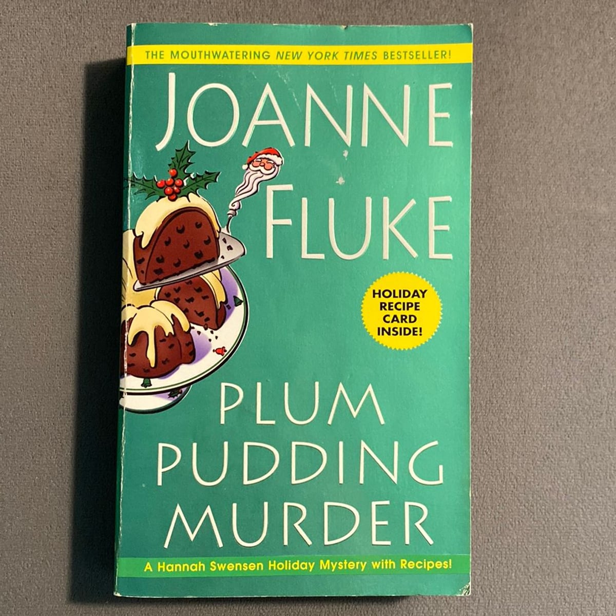 Plum Pudding Murder by Joanne Fluke, Paperback | Pangobooks