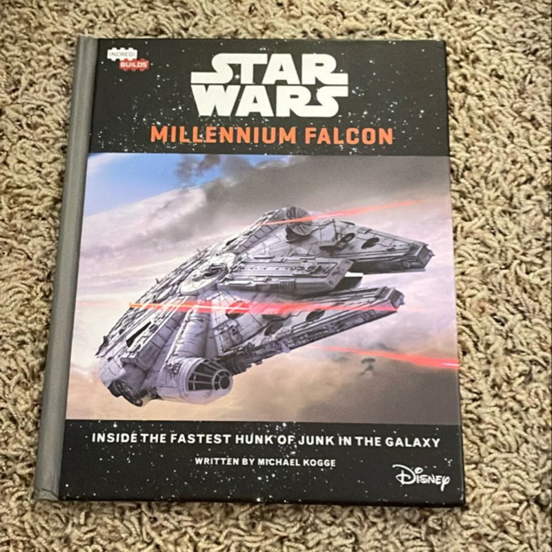 IncrediBuilds: Star Wars: Millennium Falcon Deluxe Book and Model Set ...