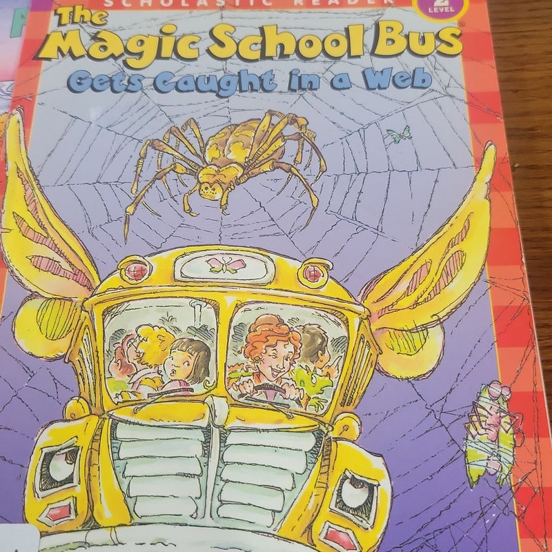 The Magic School Bus Gets Caught in a Web by Jeanette Lane, Bruce Degen ...