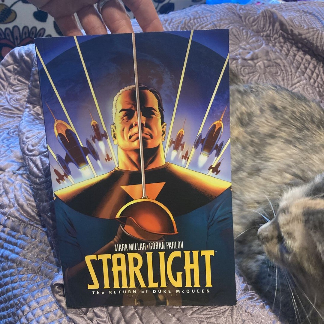 Starlight Volume 1 by Goran Parlov, Mark Millar, John Cassaday