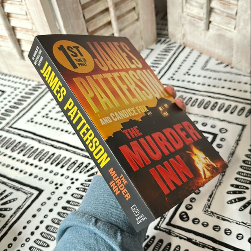The Murder Inn by James Patterson, Paperback | Pangobooks