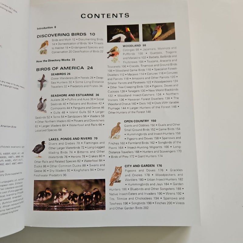 The Complete Illustrated Encyclopedia of Birds of the World by David ...