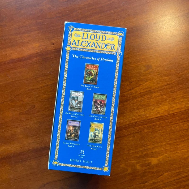 The Chronicles of Prydain Boxed Set by Lloyd Alexander