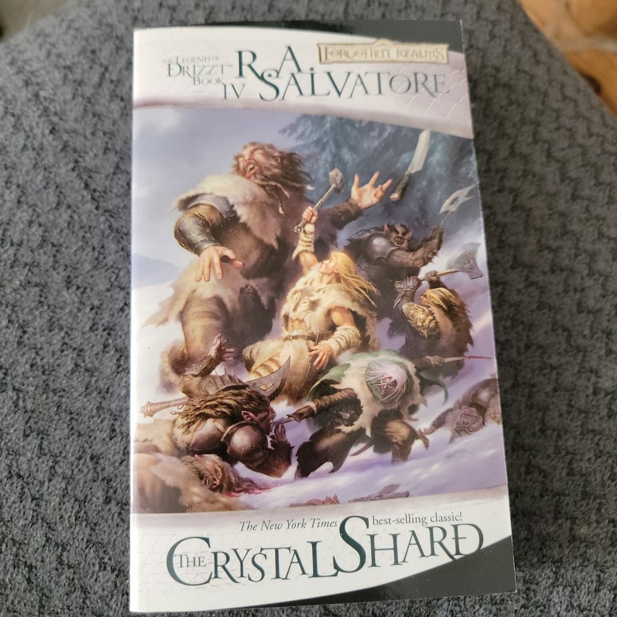 The Crystal Shard by Mark Powers, Paperback | Pangobooks